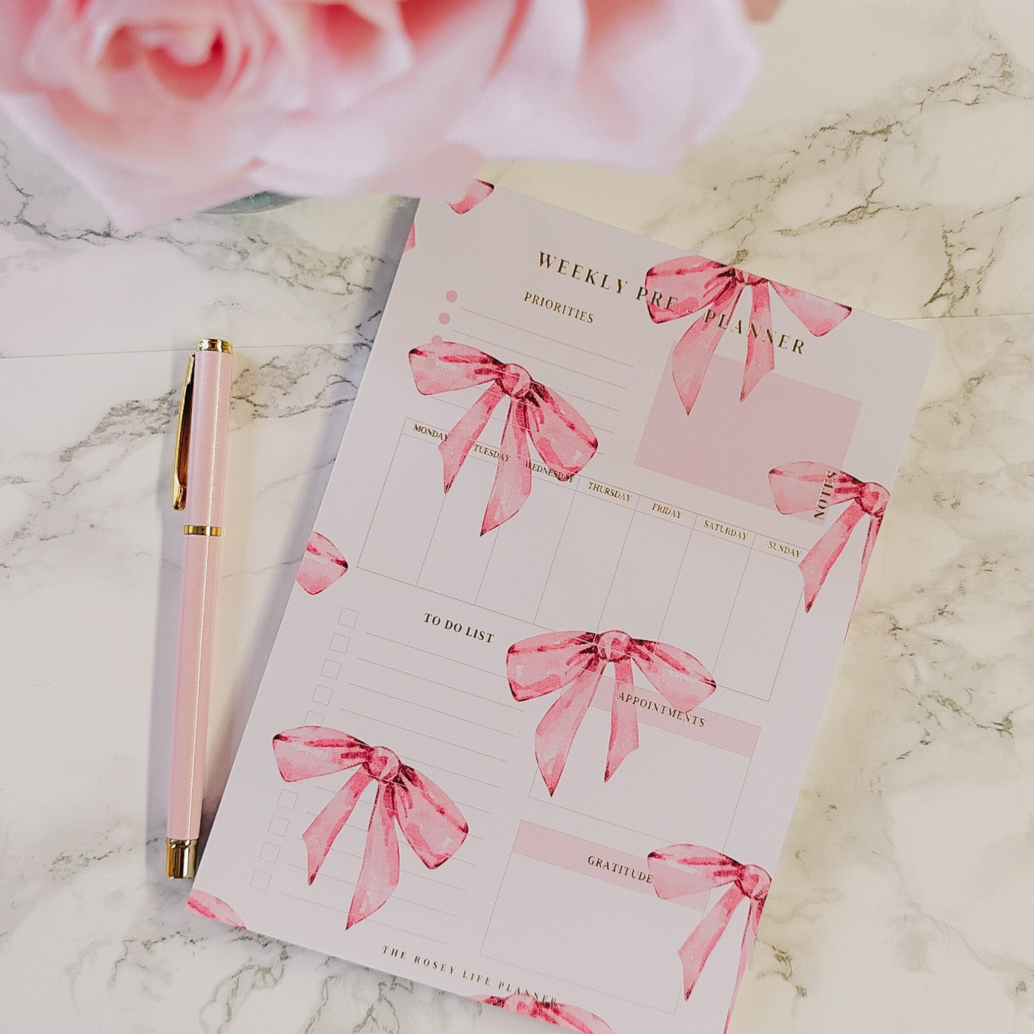 BOWS AND GOLD | A5 NOTEPAD - PREPLANNER | 50 Sheets - FASHIONISTA – theroseylifeplanner