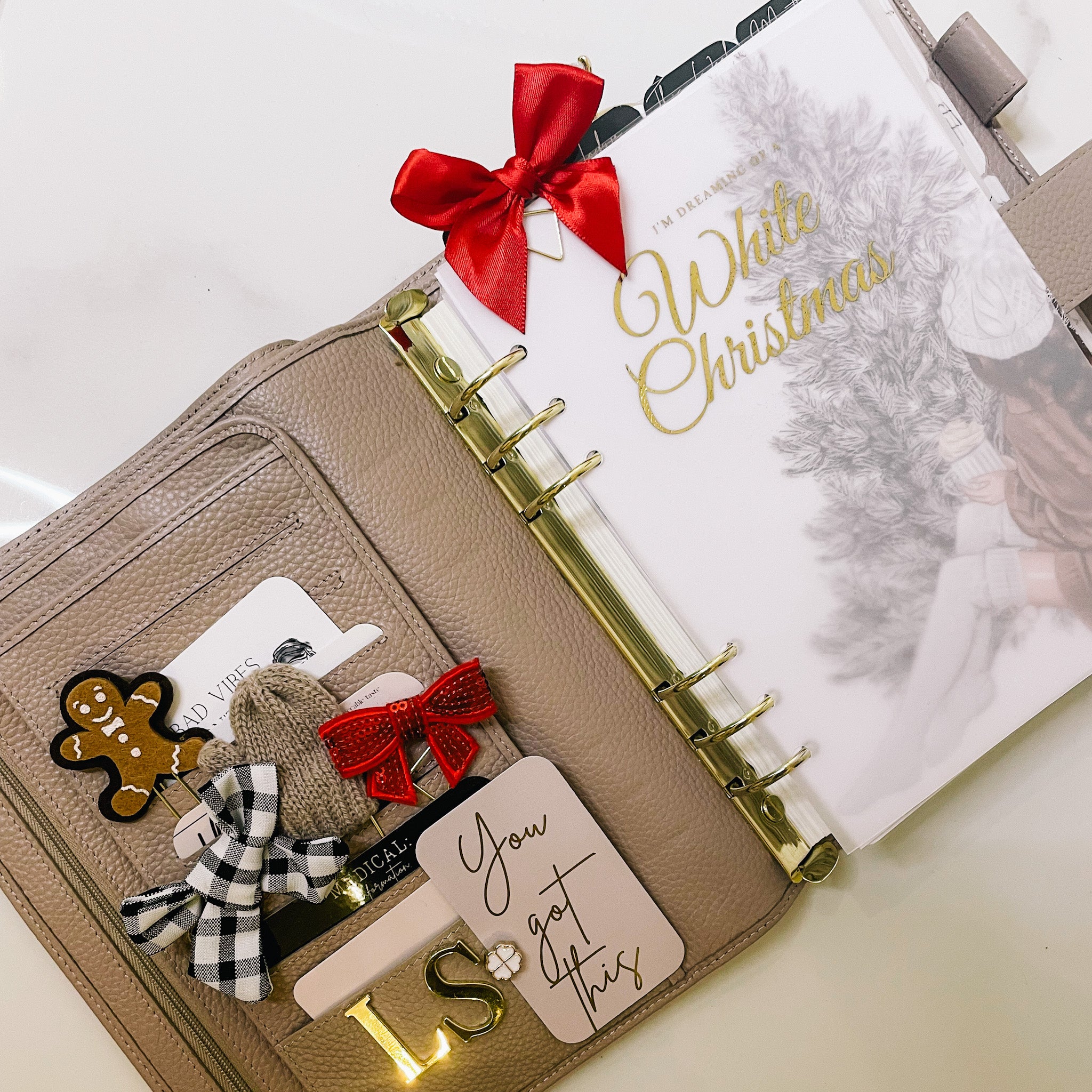 RED RIBBON BOW PLANNER CLIP – theroseylifeplanner